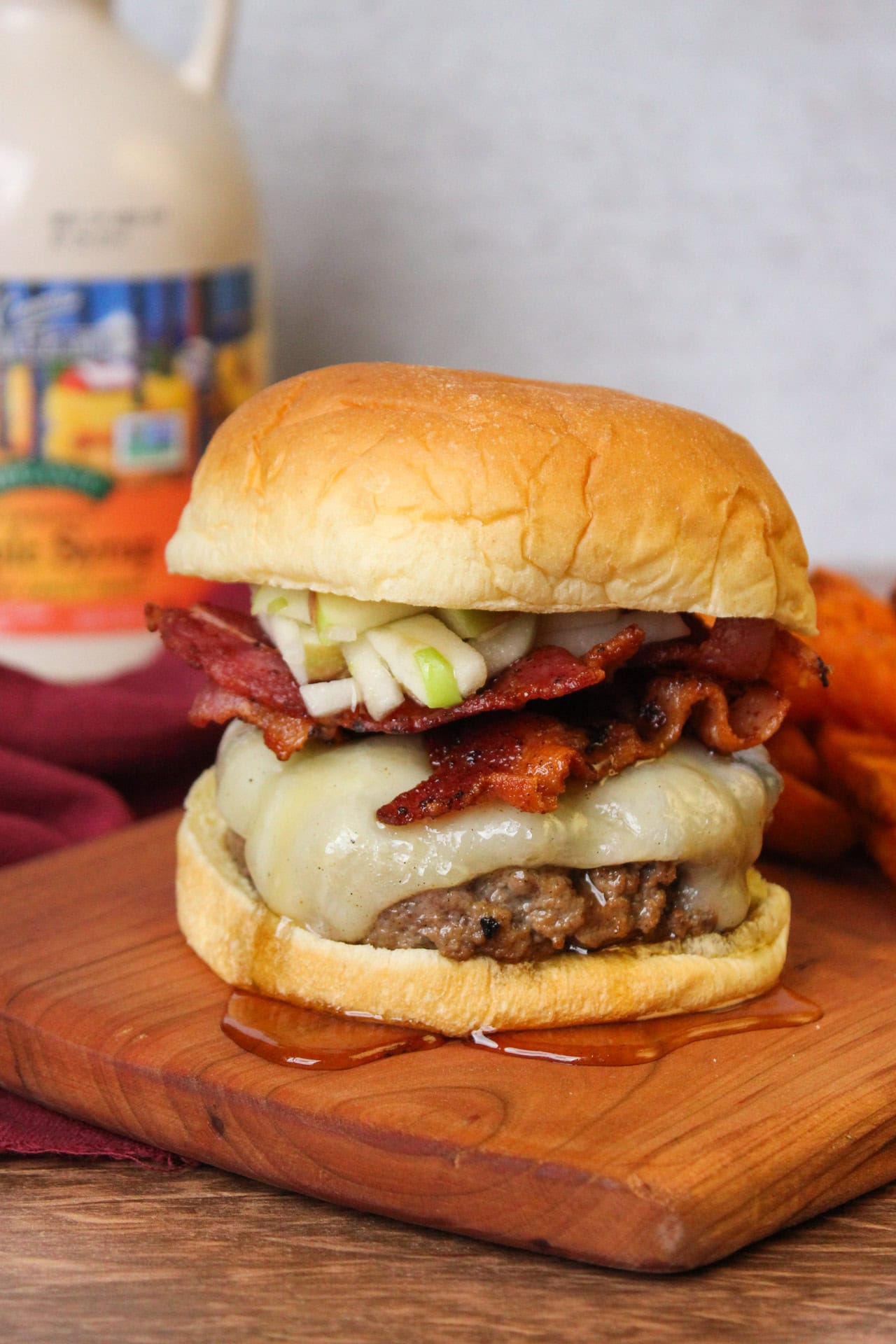 Vermont Burger • The Candid Cooks